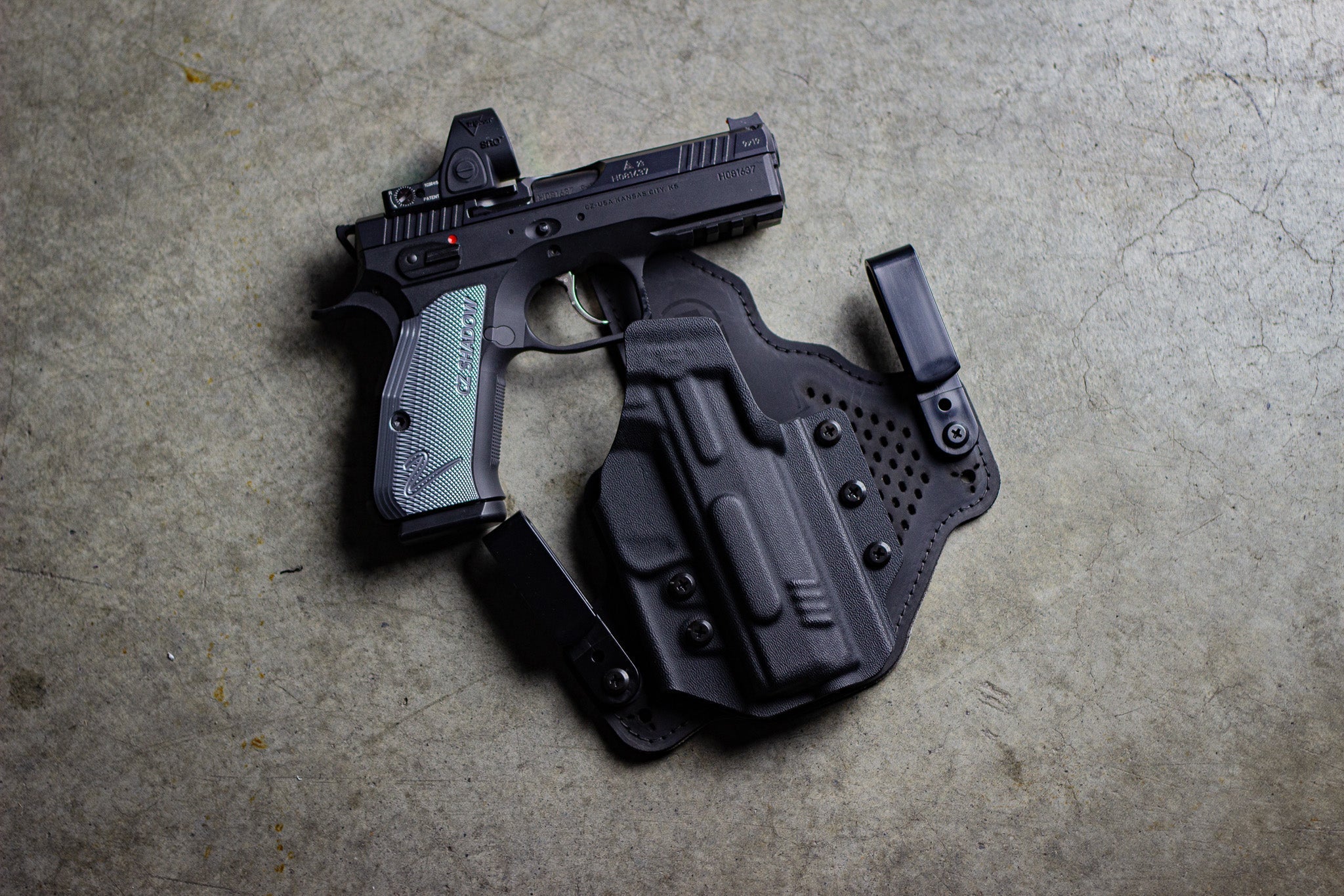 Introducing the Protos Heritage – Black Arch Holsters